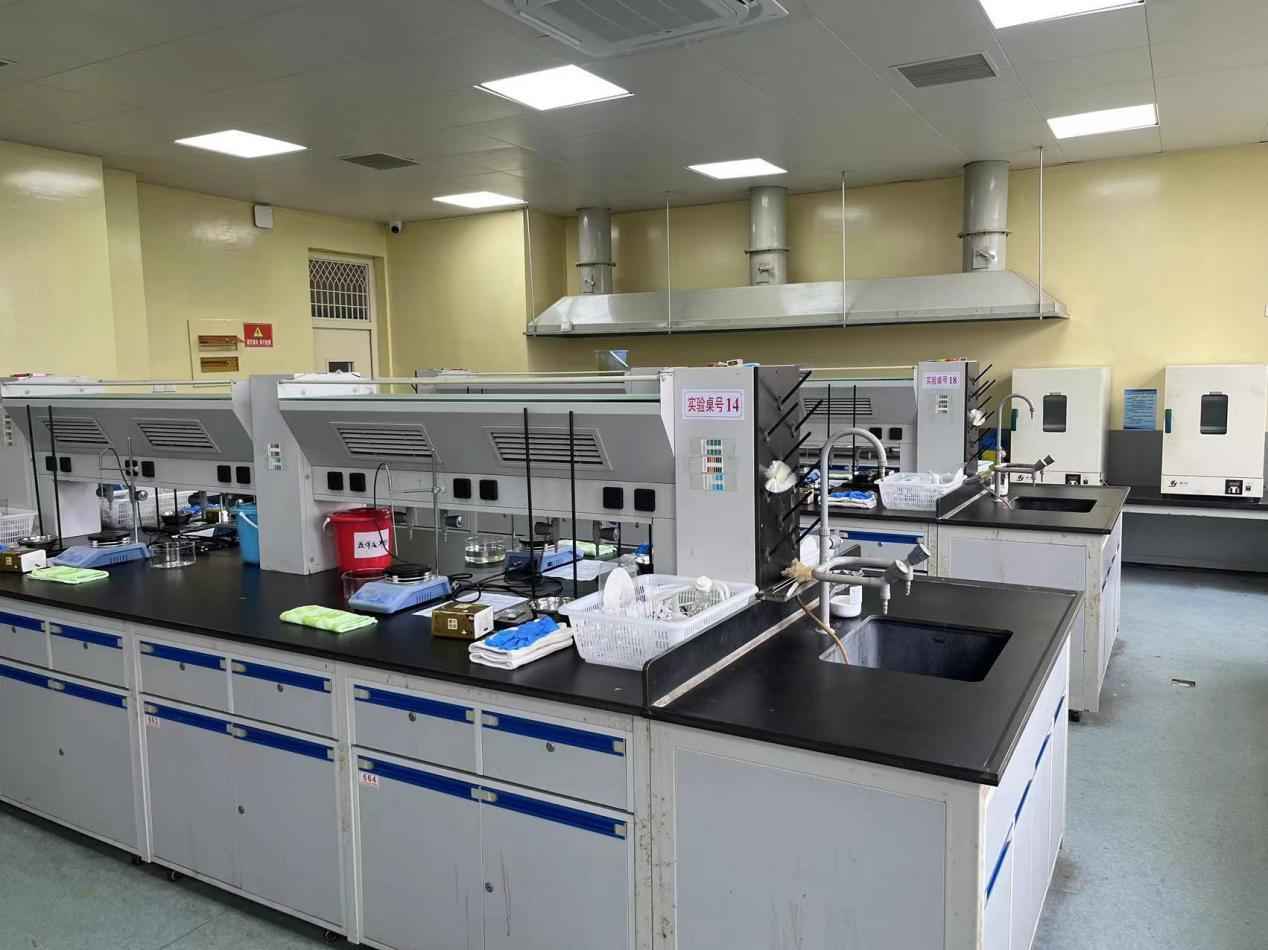 科普基地环境及仪器 扬州大学化学化工学院科普教育基地
